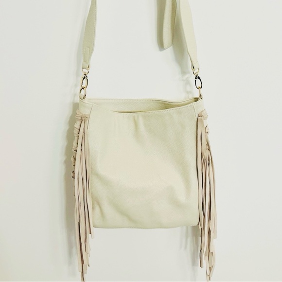 Expressions Nyc | Bags | Expressions Nyc Luxe Fringe Crossbody Bag ...